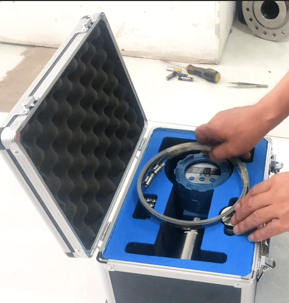 Pig Detector Non-intrusive - Emt Id