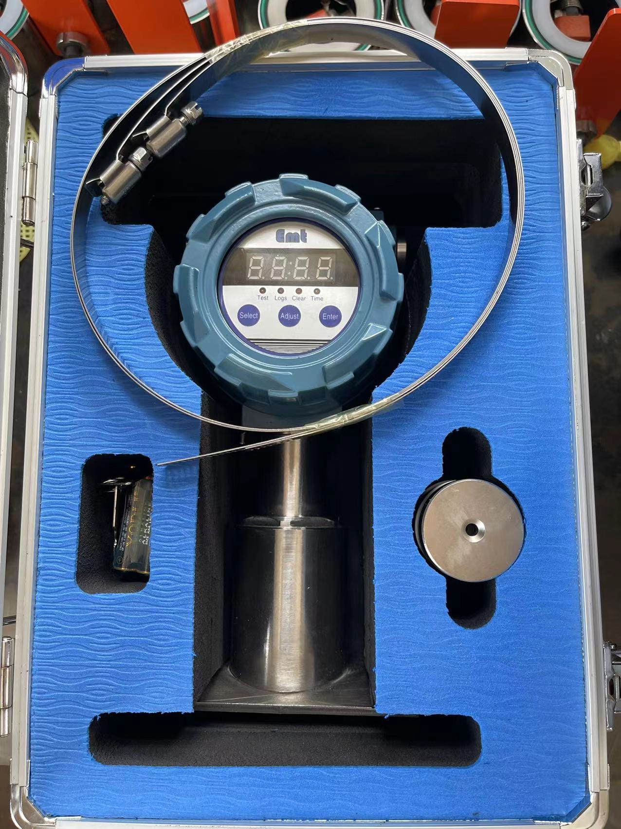 Pig Detector Non-intrusive - Emt Id